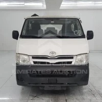 Toyota Hiace 2018 microBus beta test - BeamNG.drive