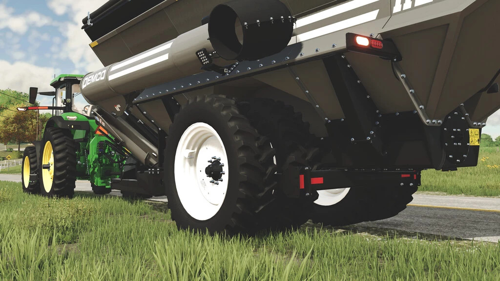 FS22 Demco 22 Series Grain Carts v 1.0 - FS 22