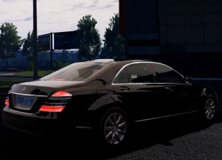 Mercedes-Benz W221 Release - BeamNG.drive