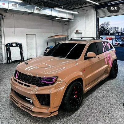 Jeep Trackhawk NEW 2.0 - BeamNG.drive